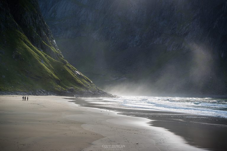 Kvalvika Beach - Lofoten Islands Hiking and Travel Guides | 68 North