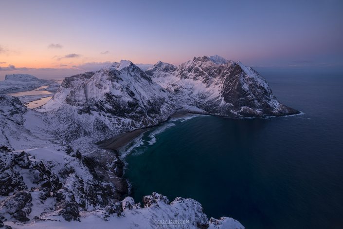Ryten Mountain Hiking Guide - Lofoten Islands Norway | 68 North