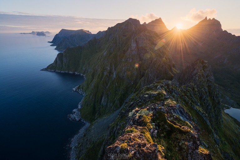 Håen 438m | Værøy Mountain Hiking Guide | 68 North